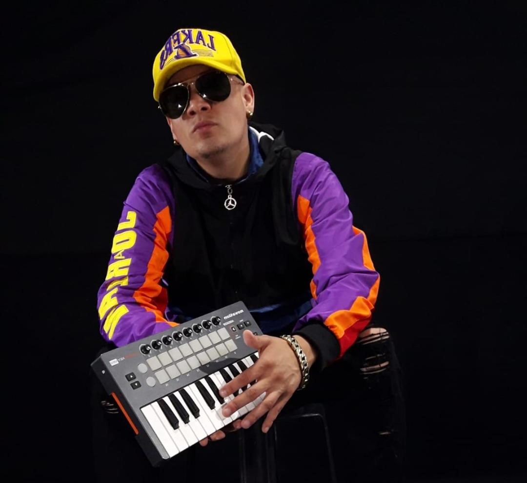 George Mayer regresa con tema nuevo “Veo Veo” en todas sus plataformas ...