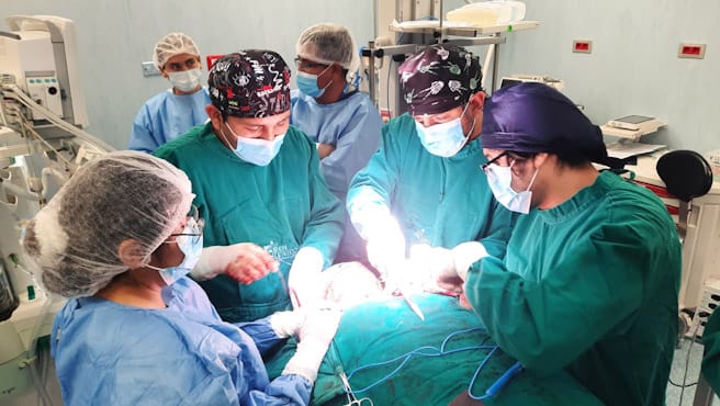 Iren Centro realizó primera cirugía de tórax abierto en paciente ...